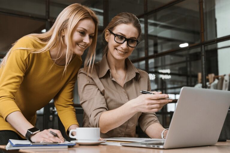 Types of Consultants - Different Consulting Roles and Specialties ...